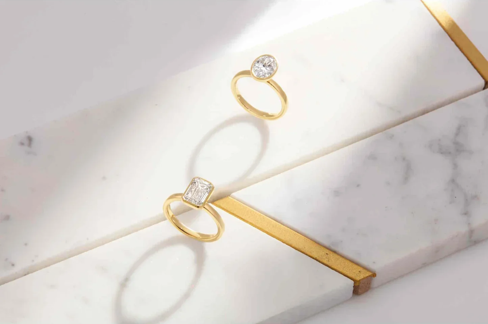 Why Smart Women Are Choosing Two Engagement Rings – Lumeniri